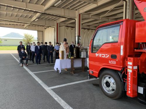 岩田商会「IC-50B-15L」コンクリートポンプ車が本社でお披露目されました - トピックス - 株式会社ヤマコン - 山形県山形市の ...